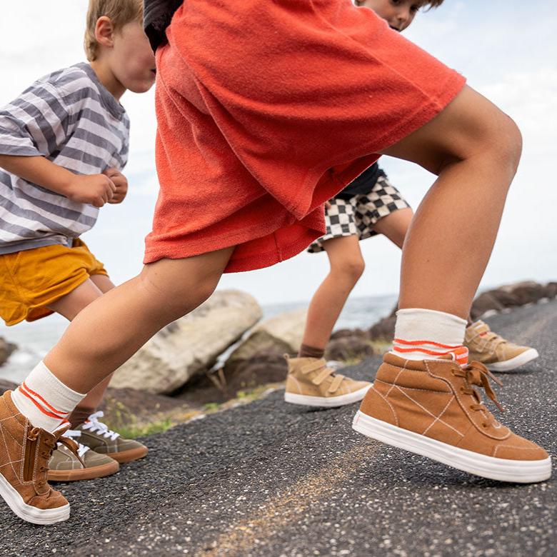 Podiatrist Approved – Lemonade Footwear